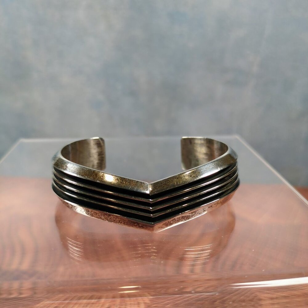 Tom Hawk Sterling Silver Open Cuff Bracelet Chevron D… - Gem